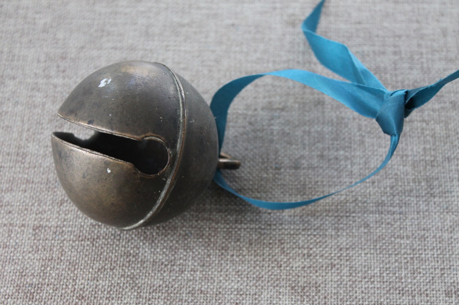 Antique Extra Large Bronze Sleigh Bell With Ribbon Vintage - Etsy