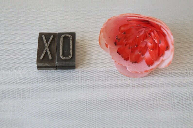 Vintage XO Metal Letterpress Letter Blocks Vintage - Etsy