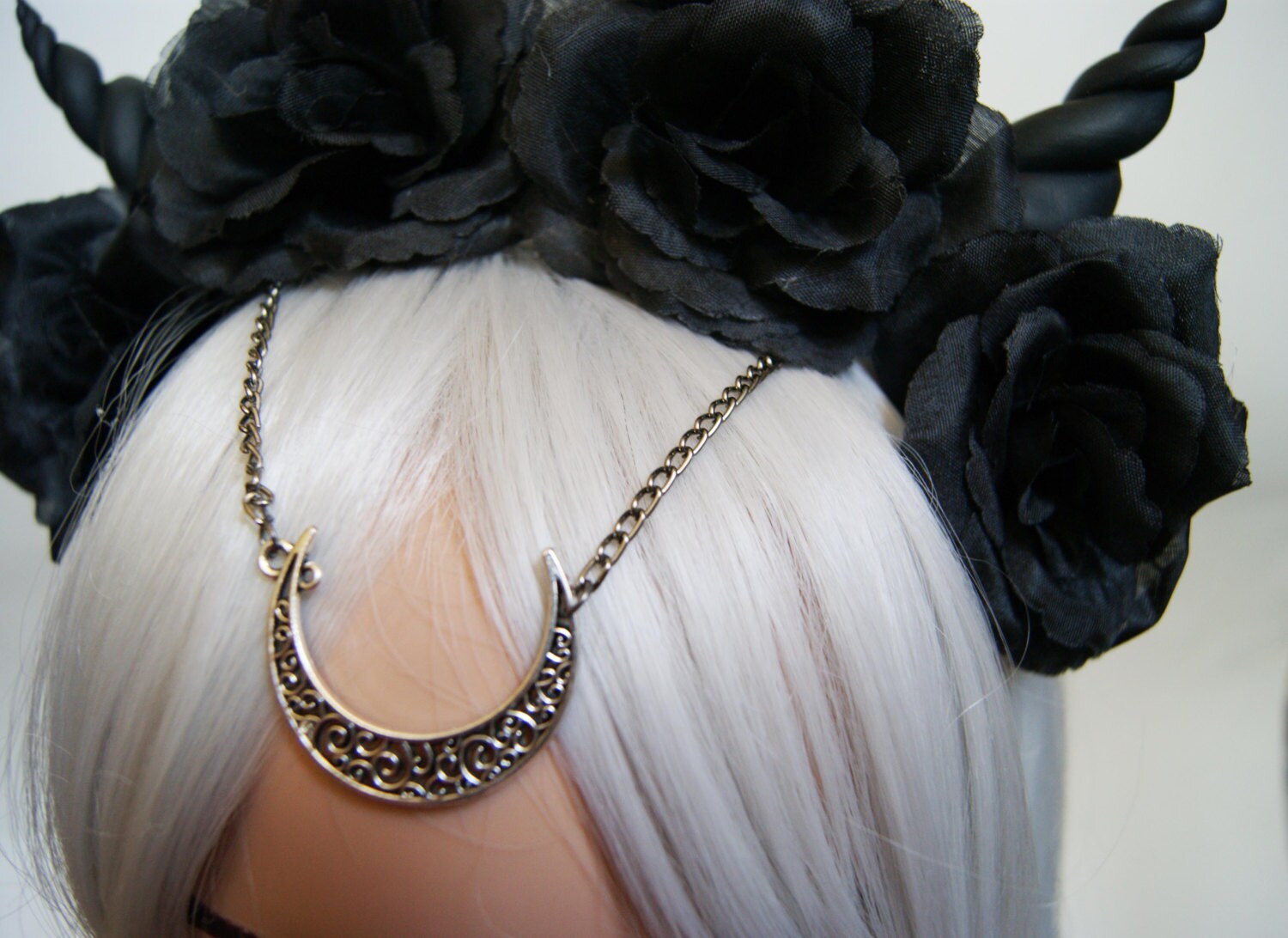 Moon Devil Flower Crown ( Horns , Headdress, Roses, Goth , Fantasy ...