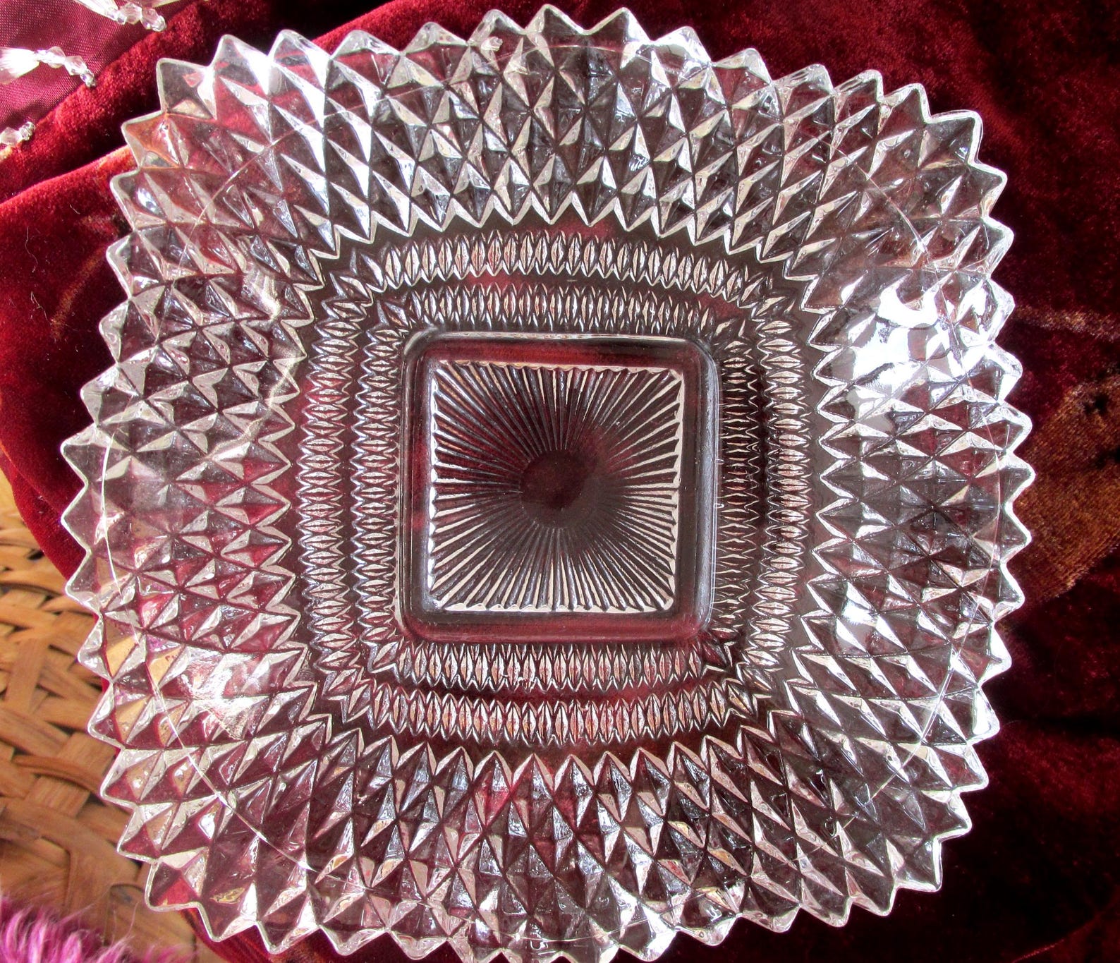 Glass Bowl - Pressed Glass in Diamond Pattern - Vintage - Etsy