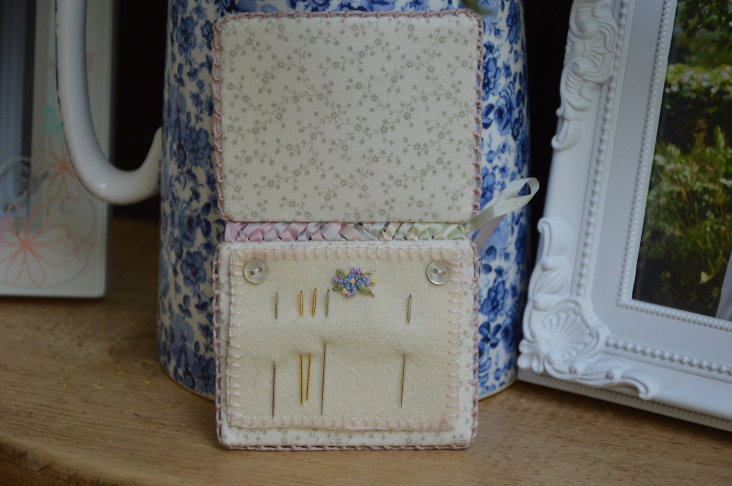 Needles and Pins Needle Book - Complete Kit - Etsy