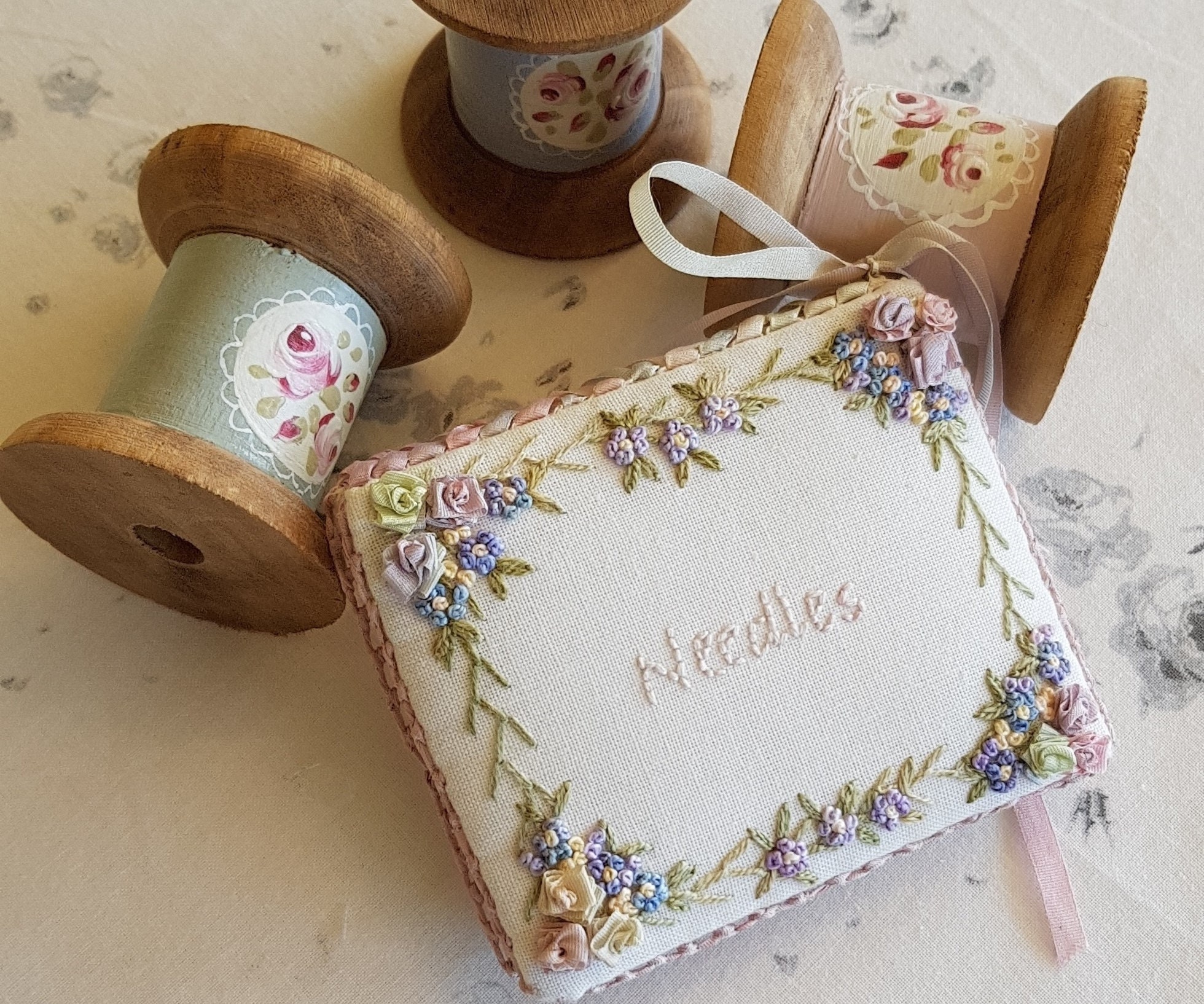 Needles and Pins Needle Book - Complete Kit - Etsy