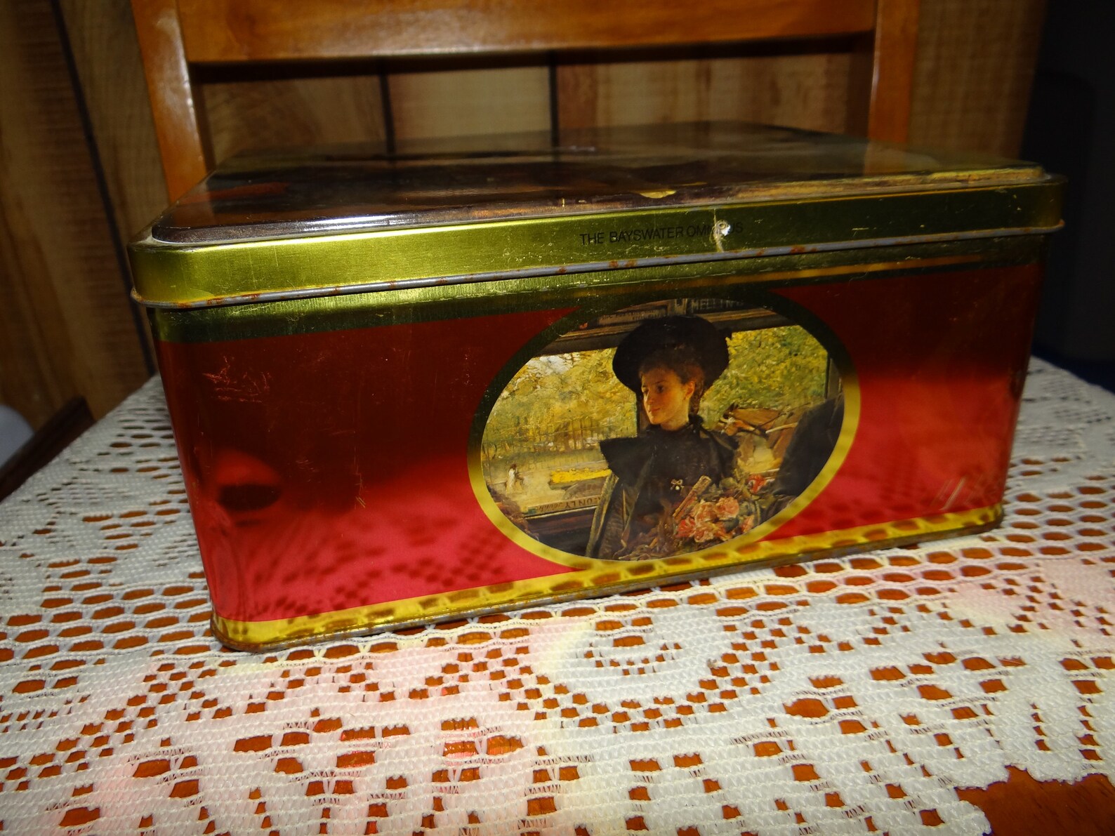 Vintage Large Square Tin Featuring the Bayswater - Etsy