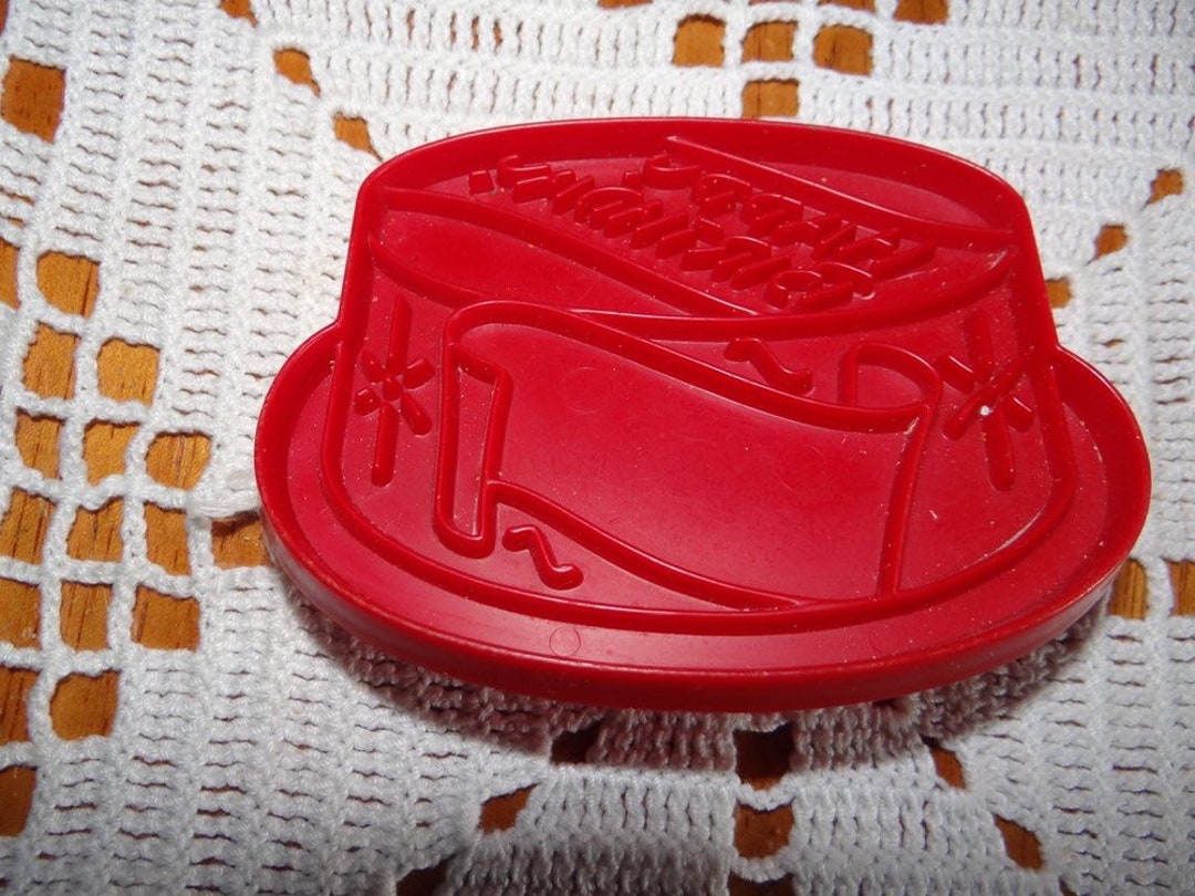 Vintage Tupperware Happy Birthday Cake Cookie Cutters...price - Etsy