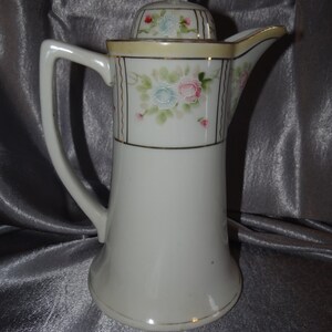 Vintage Hand Painted Porcelain Teapot With a Unique Design.. Please ...