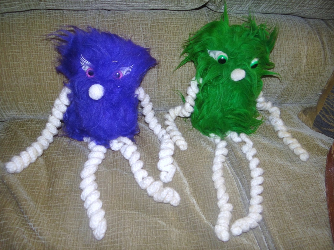 Vintage Fuzzy Puffy Dolls...very Old..price and Shipping Are for BOTH ...