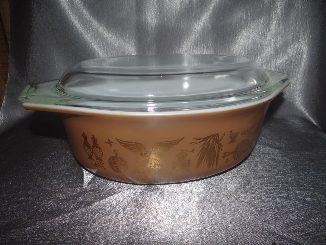 Vintage Pyrex Oval Casserole Dish With Lid... Early American Style..1 1 ...