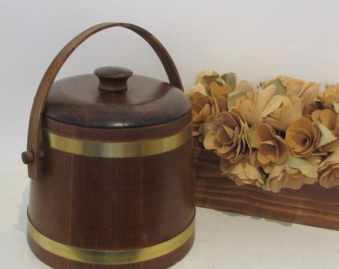 Antique Rustic Wooden Bucket Wood Pail With Handle PRIMITIVE Wood Panel ...