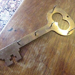 Vintage Copper Hanging Key Holder Mid Century Key Shaped Metal key ...