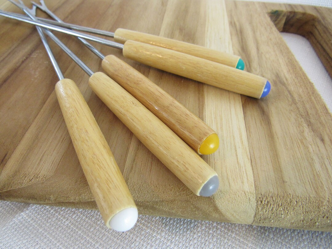 Vintage MCM Wooden Colored Tip Fondue Forks Set of 5 Wood Fondue Forks ...