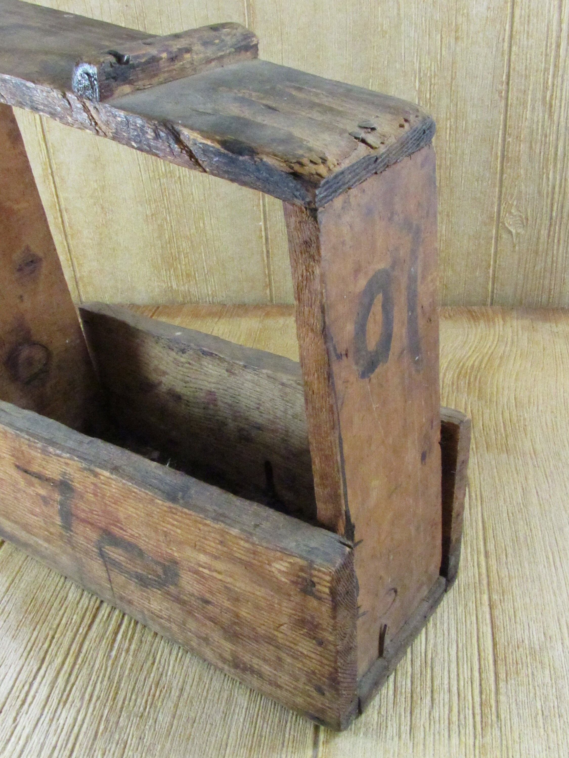Vintage Rustic Wood Shoe Shine Box Organizer Primitive Wooden Box Tote ...