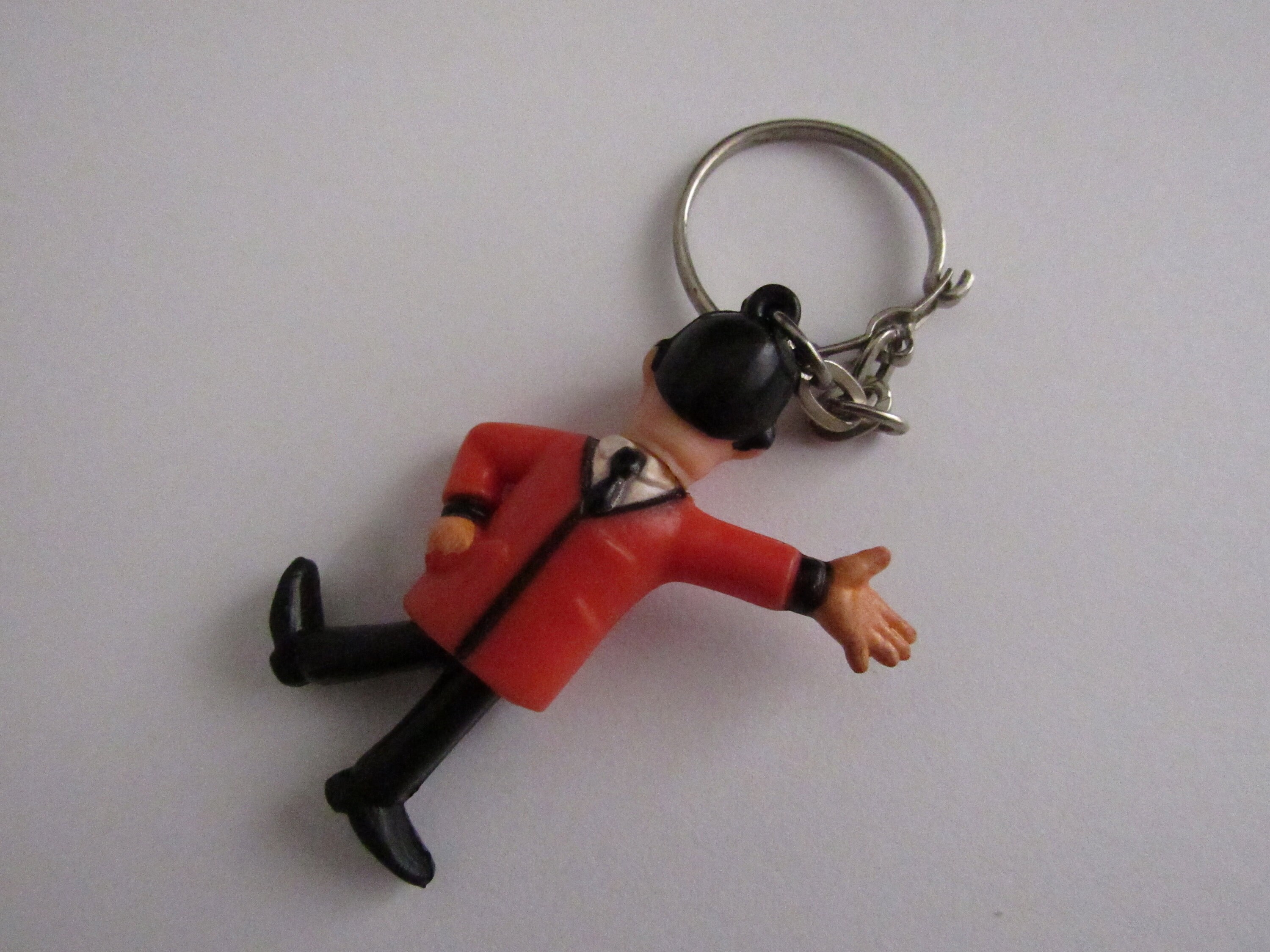 Collectibles Memorabilia key rings with advertising 60s collectible 8 ...