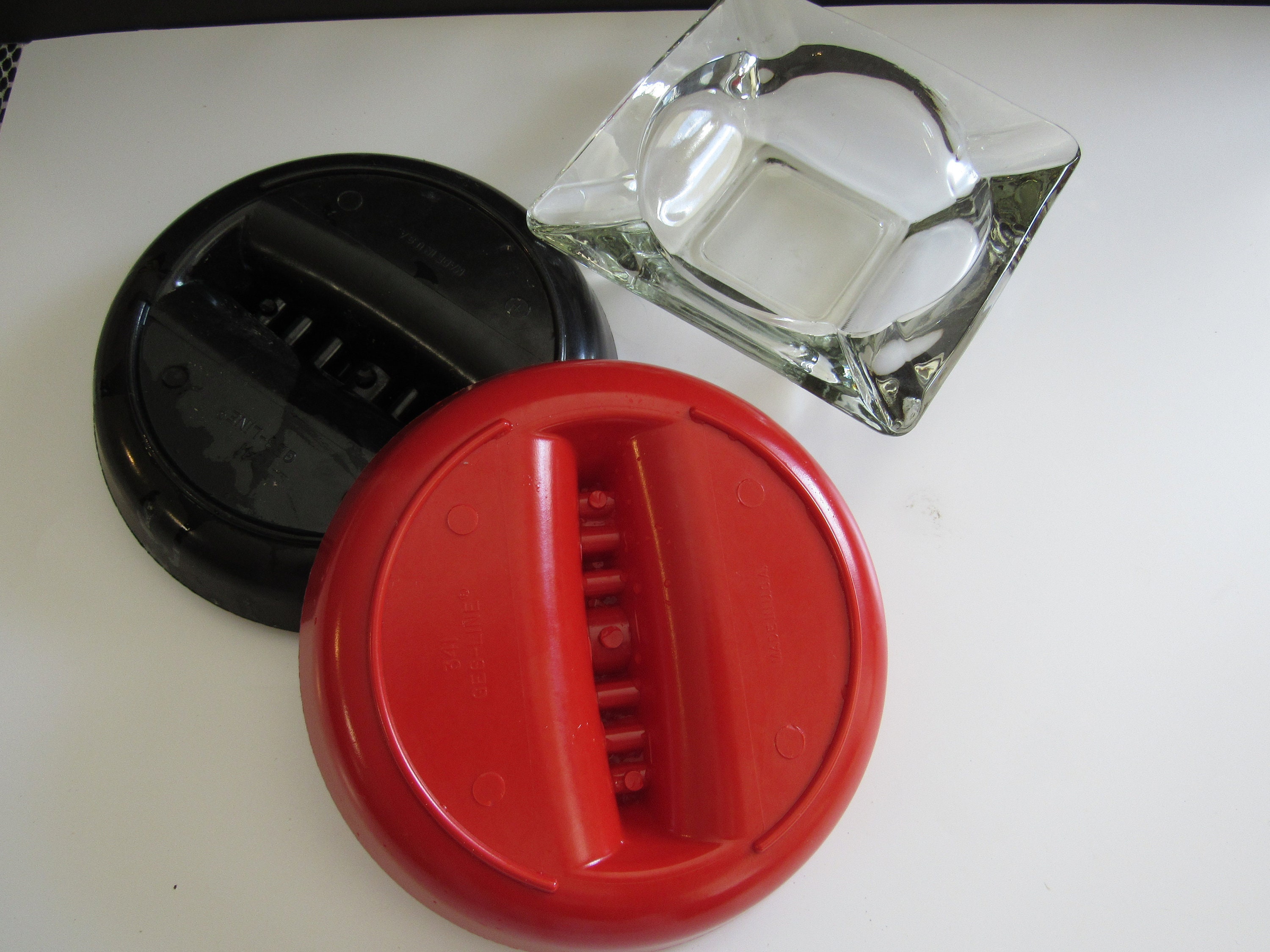 Vintage Retro Atomic Ashtray TOBACCIANA EACH - Etsy Canada