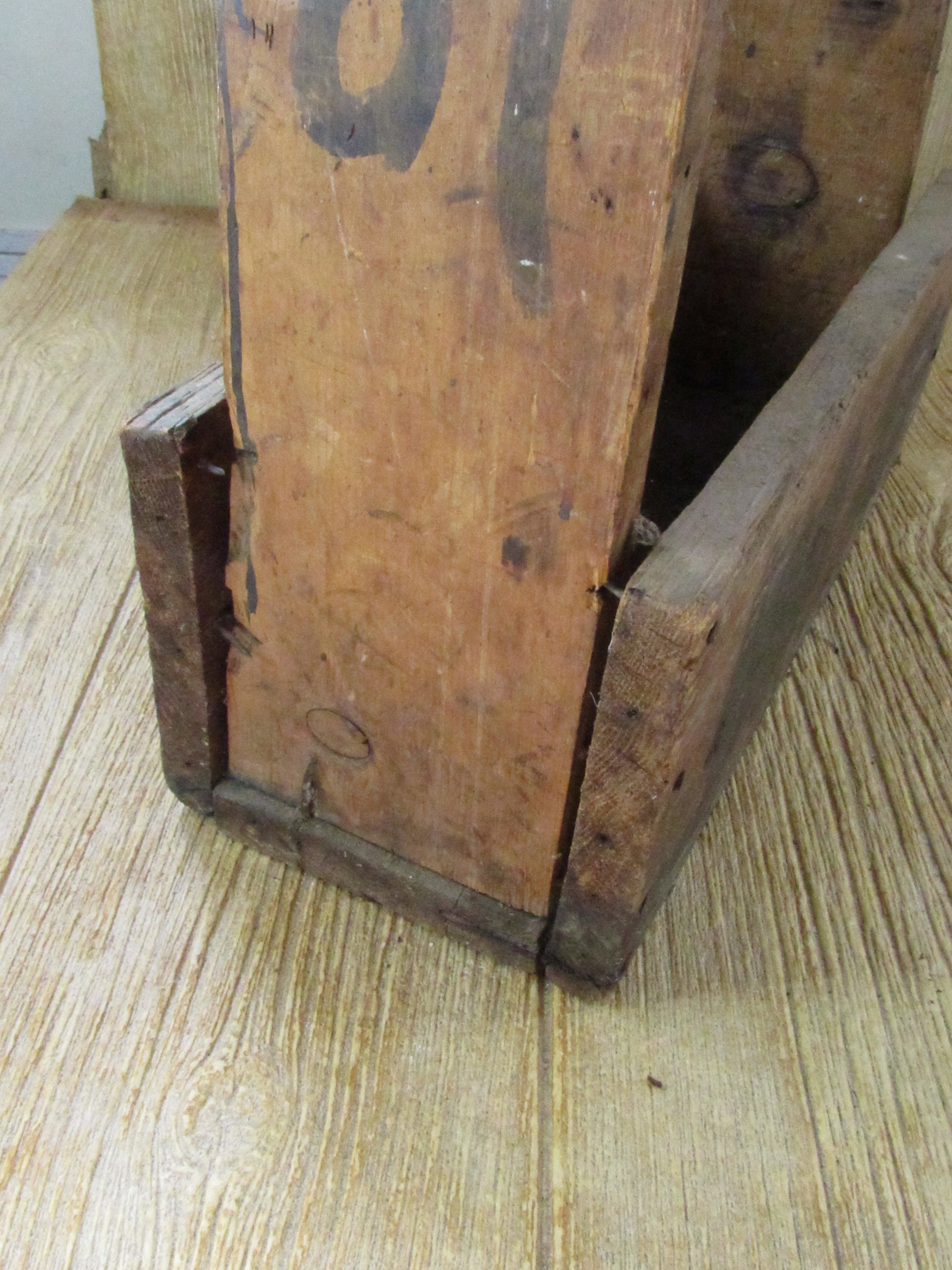 Vintage Rustic Wood Shoe Shine Box Organizer Primitive Wooden Box Tote ...