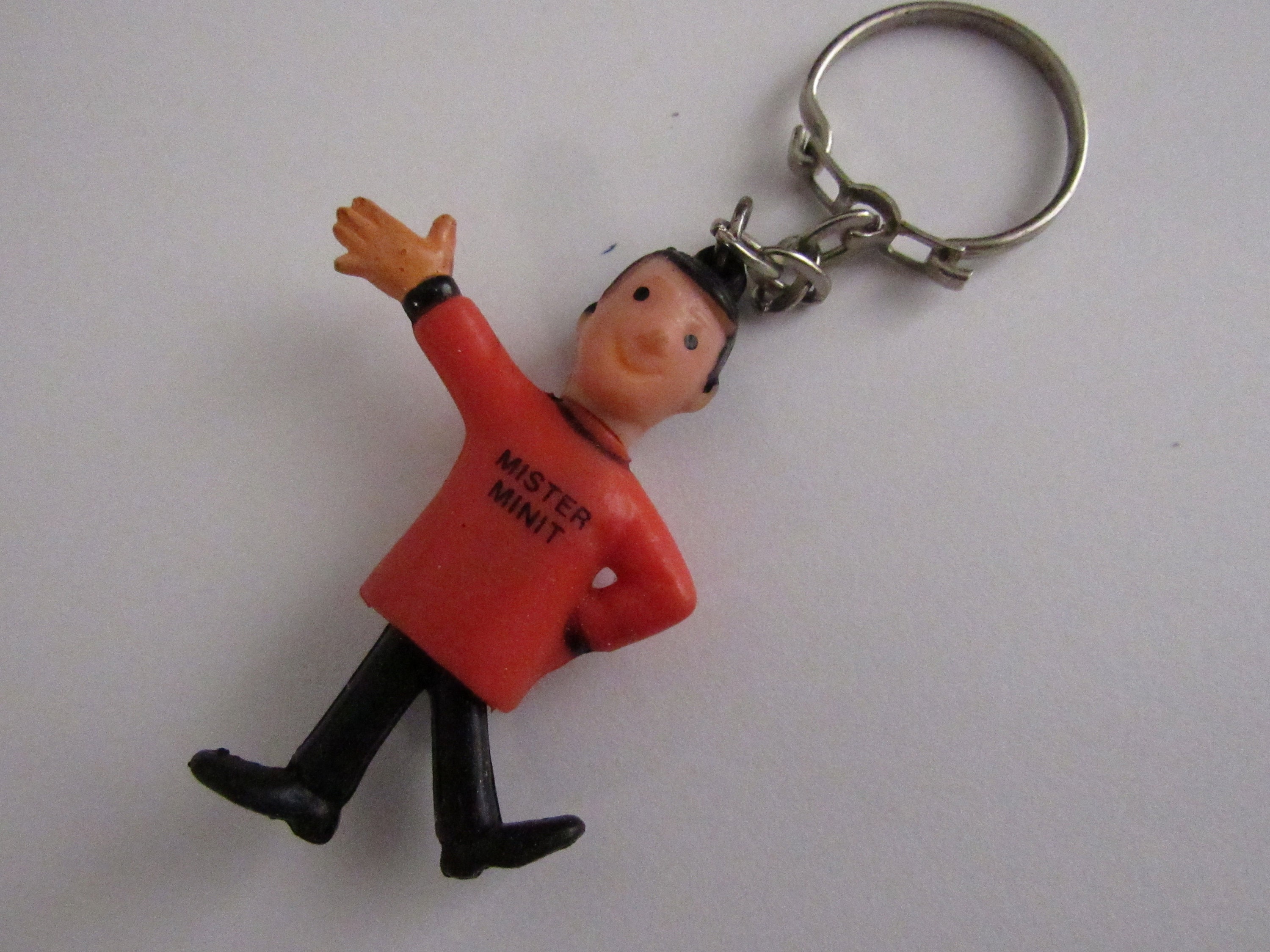 Collectibles Memorabilia key rings with advertising 60s collectible 8 ...
