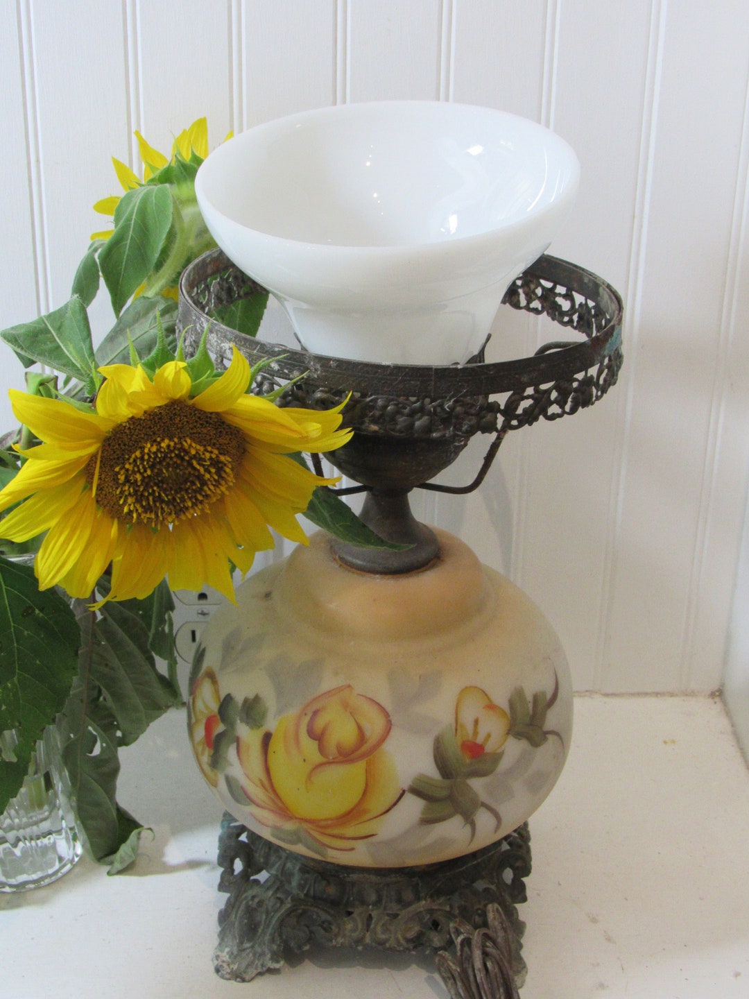 Antique Hand Painted Floral Victorian Lamp - Etsy