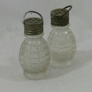 Antique Miniature Salt and Pepper Shakers Kitchen Shabby Chic Miniature ...