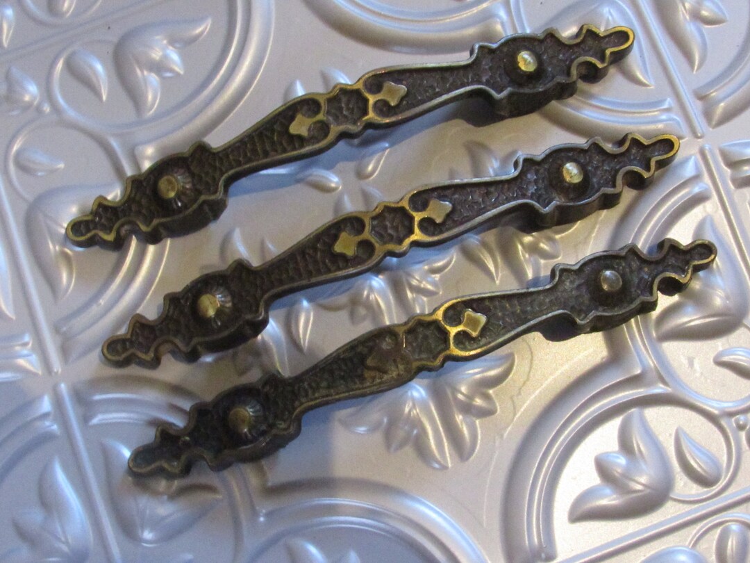 Vintage Cabinet/drawer Handles Mid Century Provincial American Gothic ...