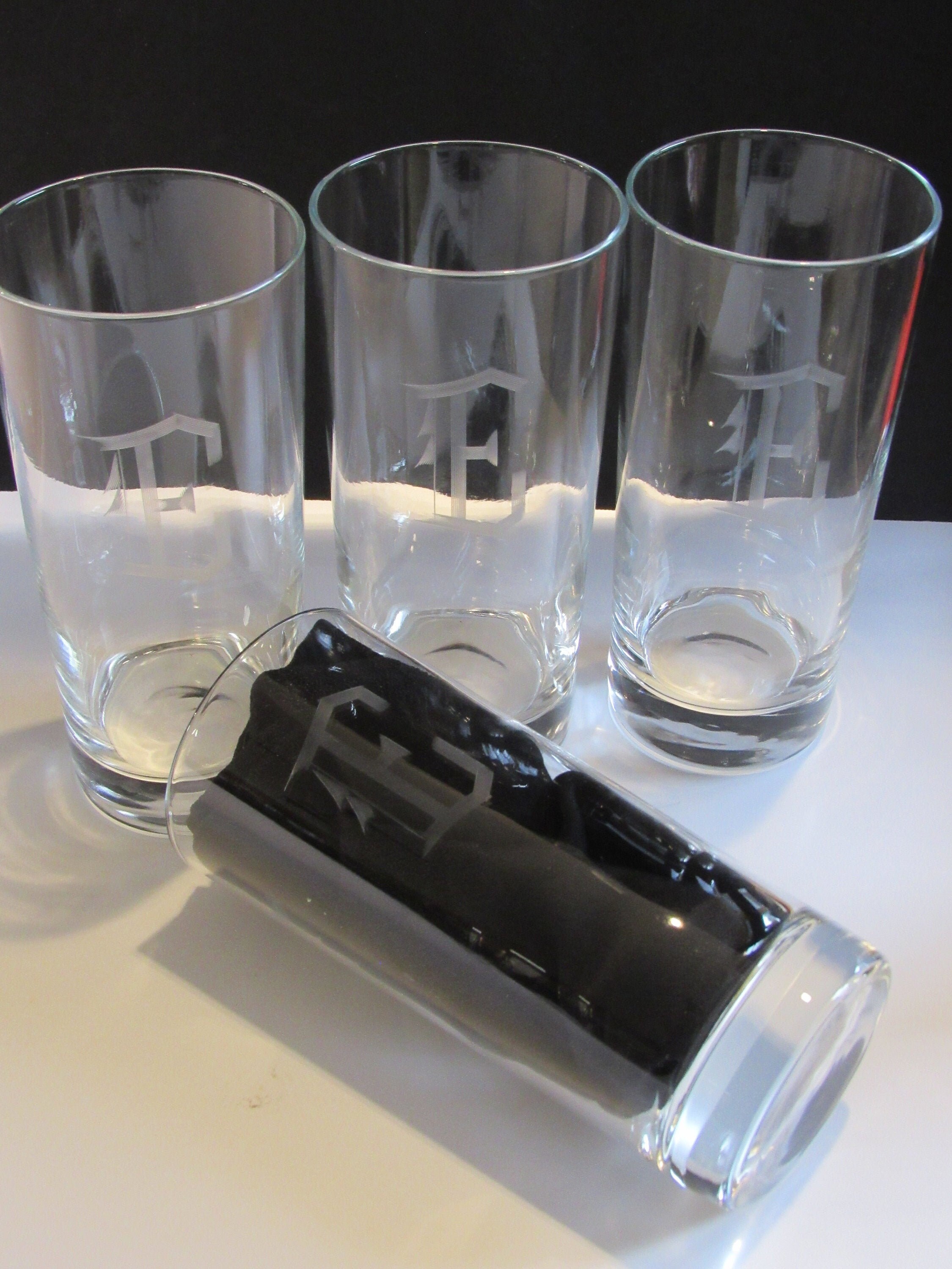 Vintage Etched Monogrammed Glasses Tall Tumblers Initial E Glassware ...