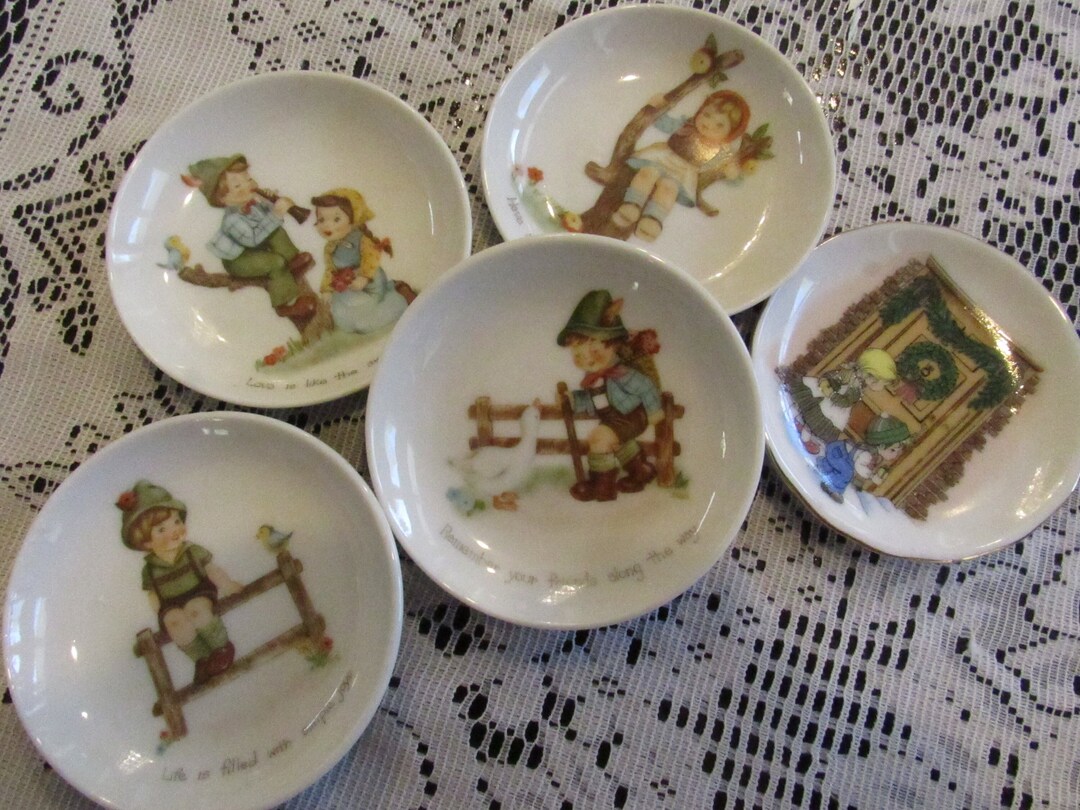 Vintage Set of 5 Hummel Style Miniature Plates Taiwan Collectibles - Etsy