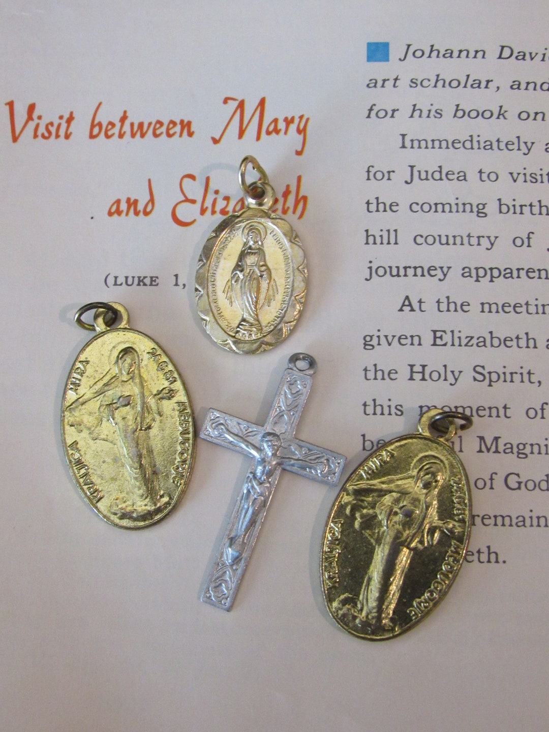 Vintage Medals Religious Iconic Relics Religious EACH Pendants ...