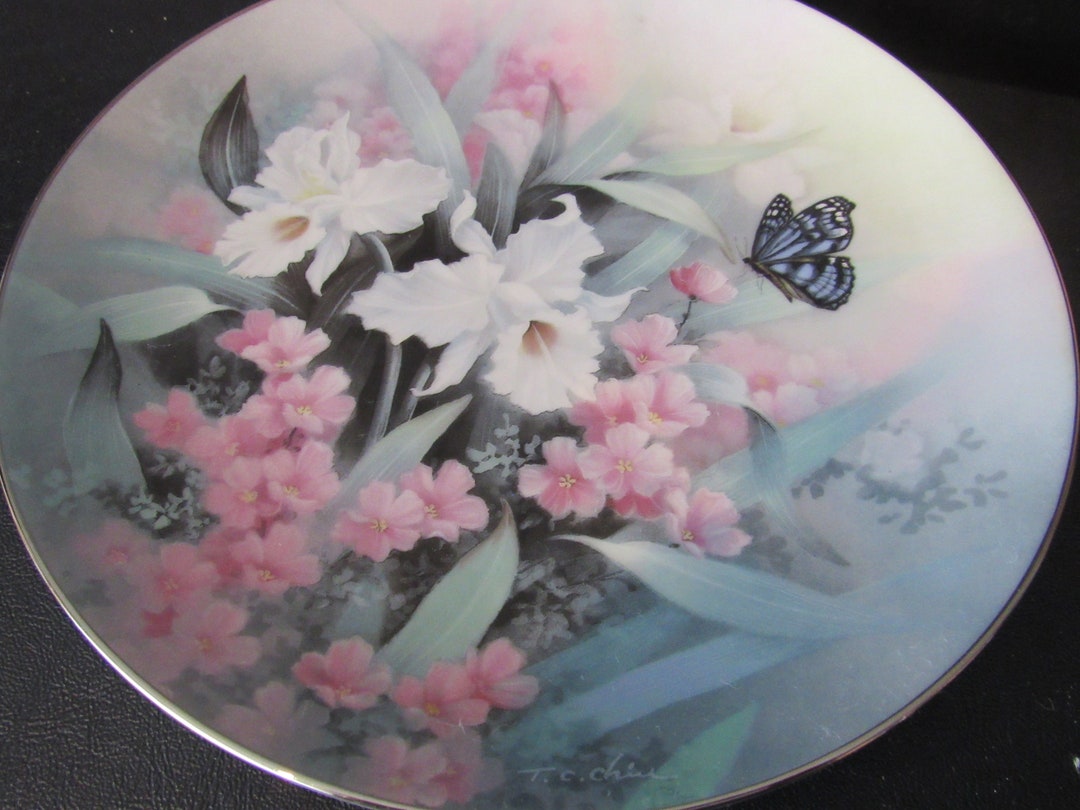 Vintage Sapphire Wings by Tan Chun Chiu Collectible Plate Edwin Knowles ...