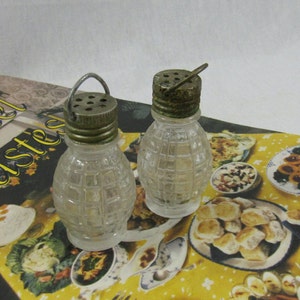 Antique Miniature Salt and Pepper Shakers Kitchen Shabby Chic Miniature ...
