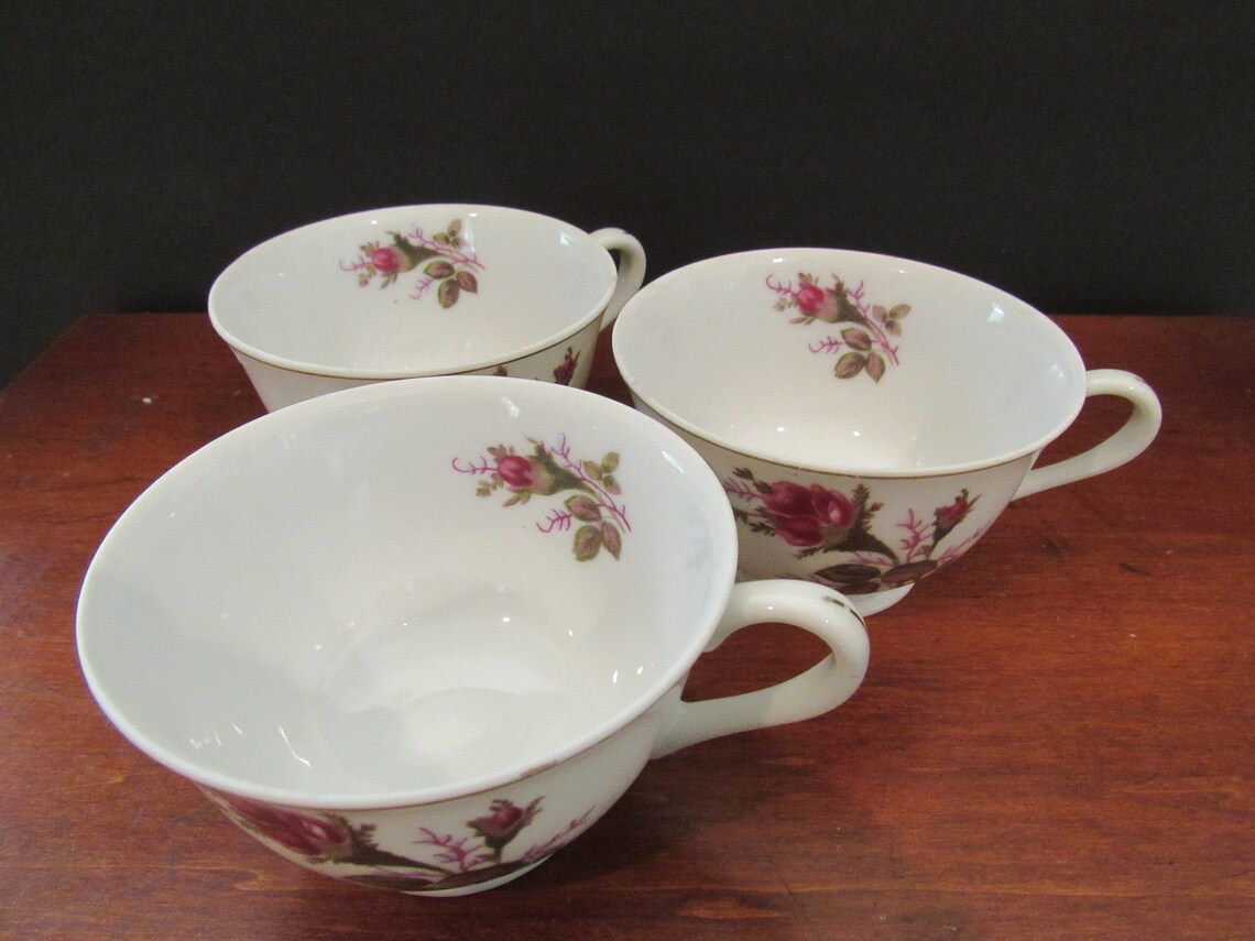 Vintage Porcelain Footed Teacup Set of 3 Tea Cup Cottage Chic | Etsy