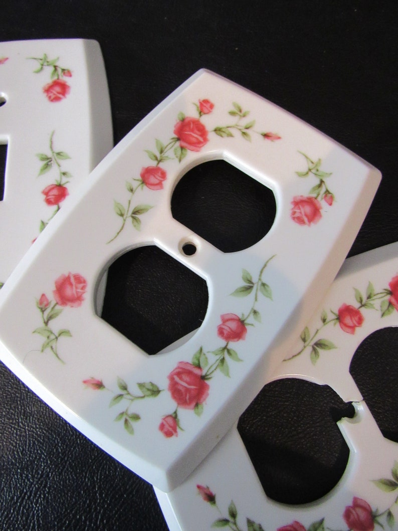 Vintage Plastic Rose Light Switch Plate Receptacle Cover Set - Etsy