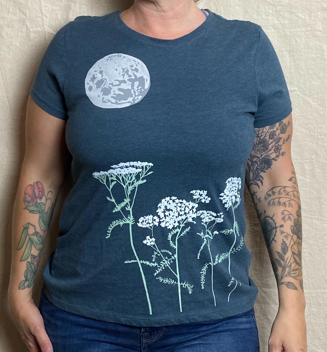 Sample S, M Yarrow and Full Moon Organic/ Recycled Women's Tee - Etsy