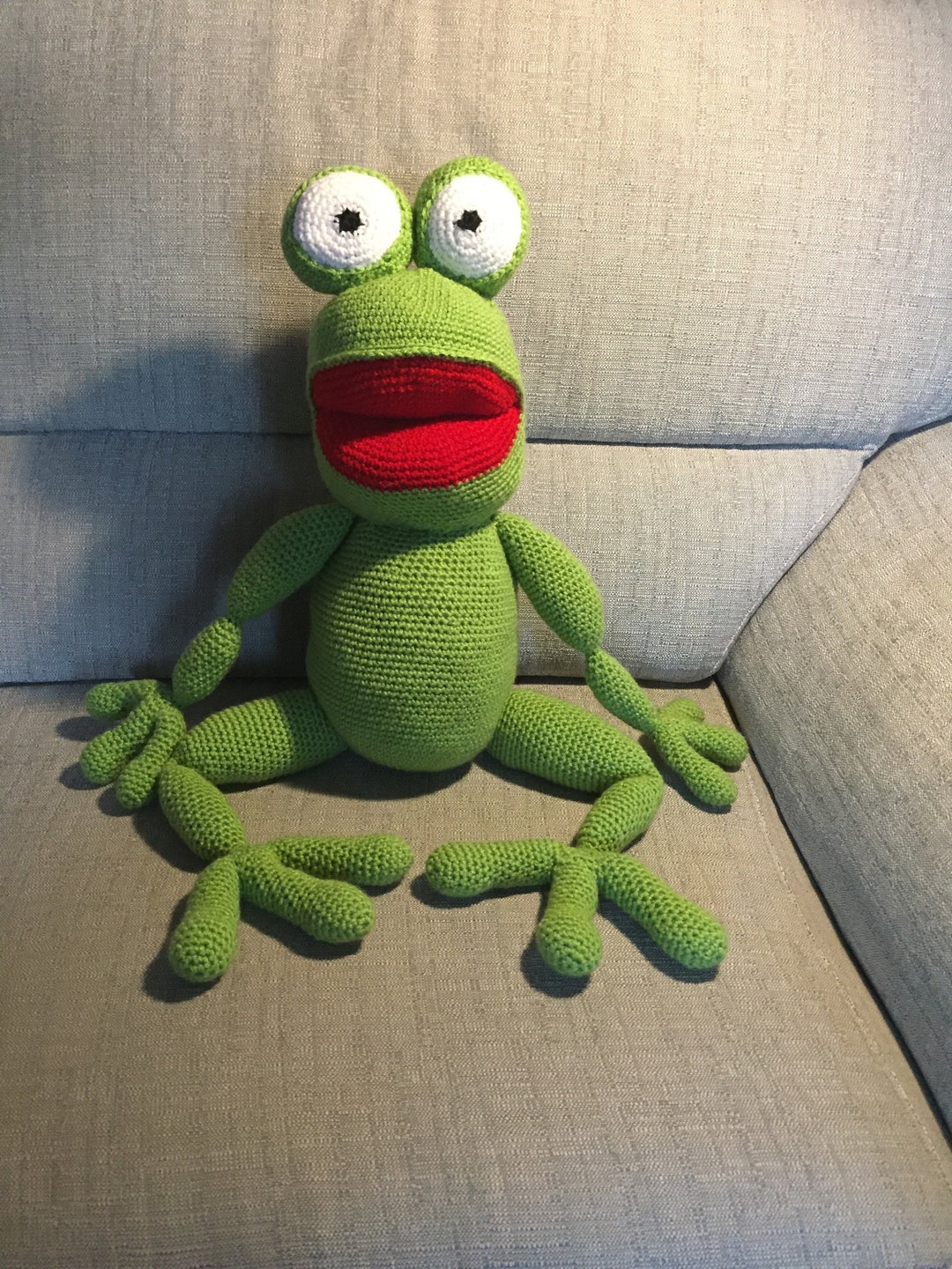 Frog Puppets Italy Handmade With Crochet - Etsy UK