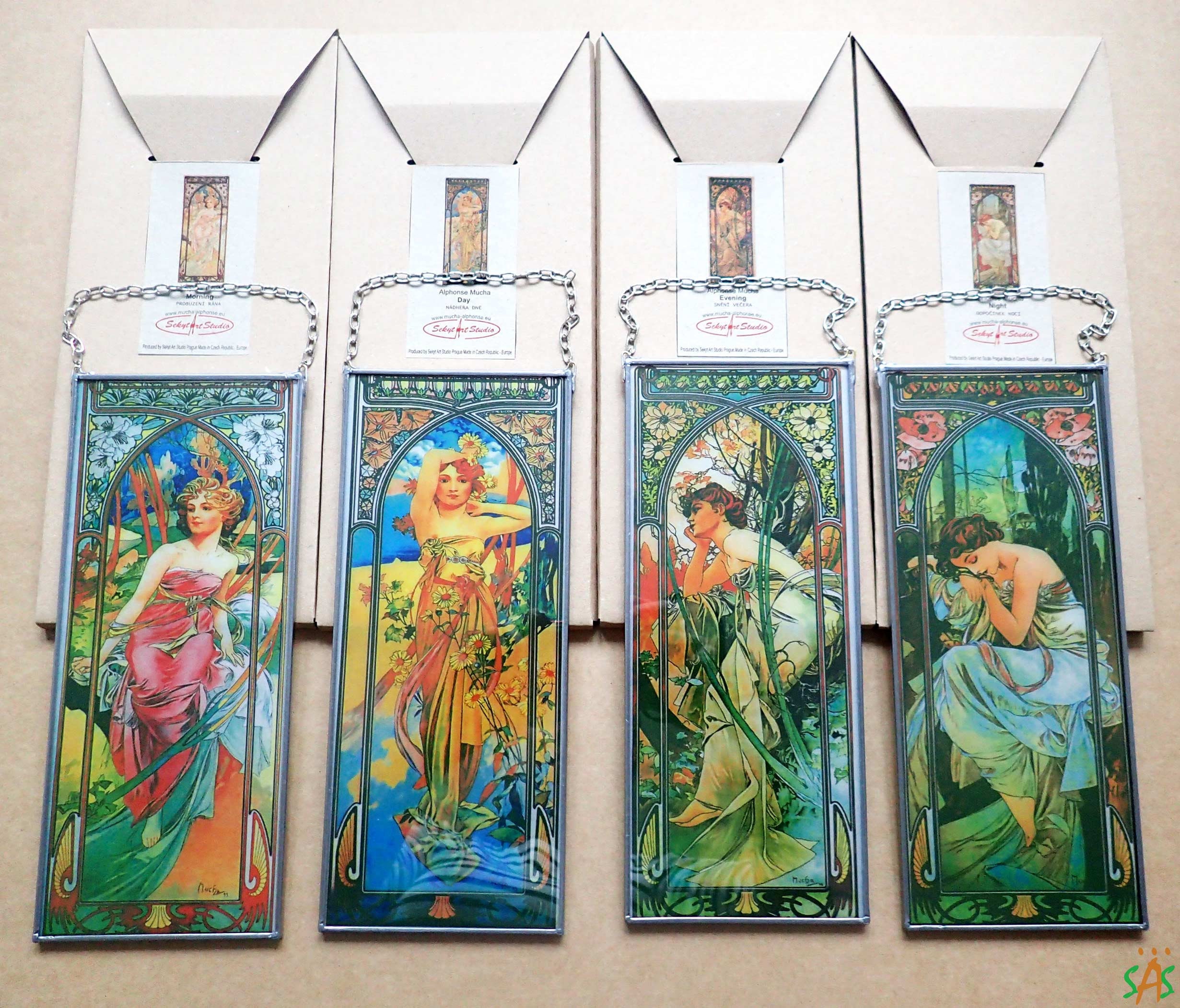 Alphonse Mucha Night