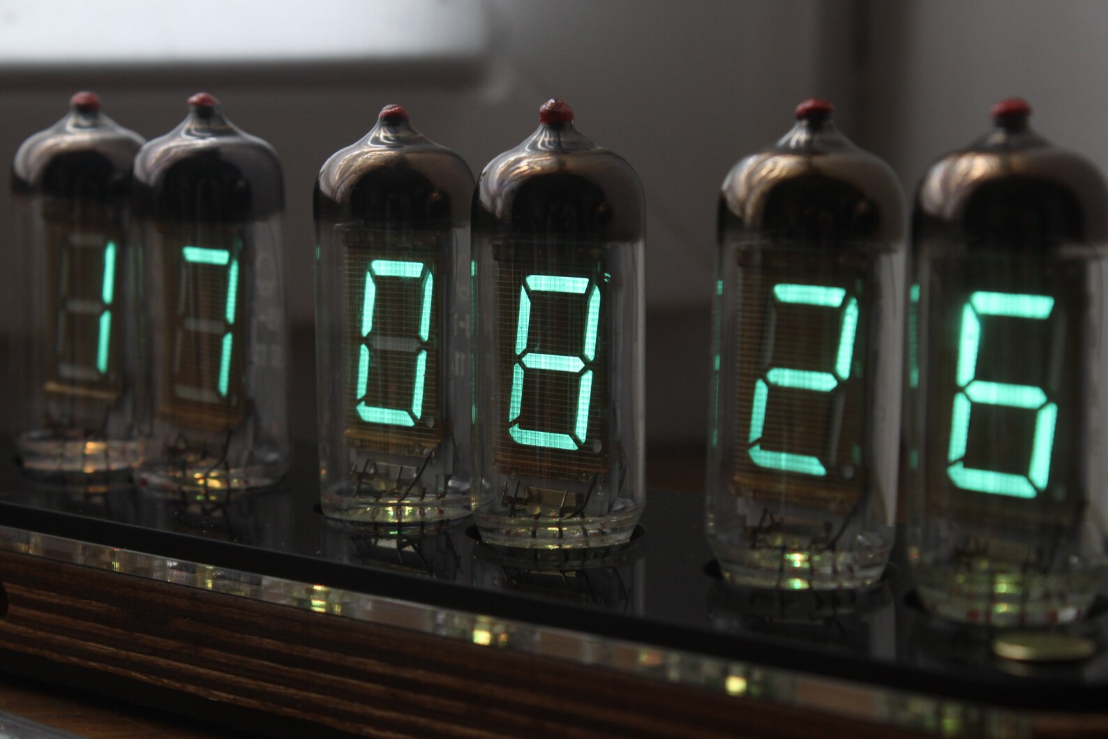 Assembled vfd clock IV-11 Nixie tube clock Steampunk Retro | Etsy