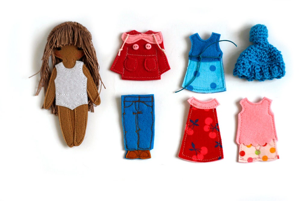 Felt Paper Doll Starter set, Doll Dressing Play set, Customized doll ...