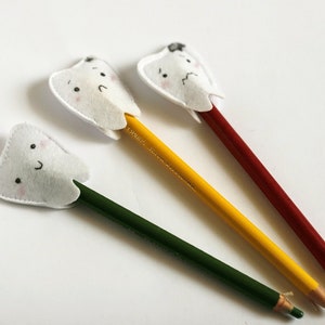 Felt Teeth Finger Puppets 4x5cm Tooth Set of 3 - Etsy Israel