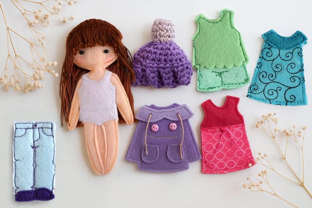 Felt "paper" Doll Starter Set #3, Doll Dressing Play Set, Customized ...