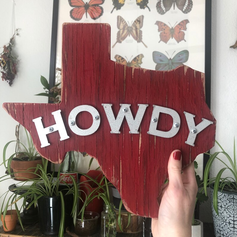 Howdy Texas Rustic Wood & Metal Sign - Etsy
