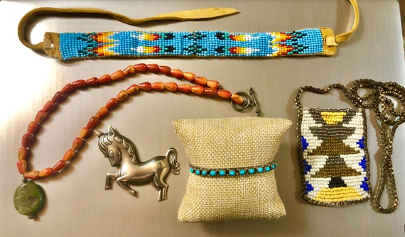 Bundle of Native American and Native American inspire… - Gem