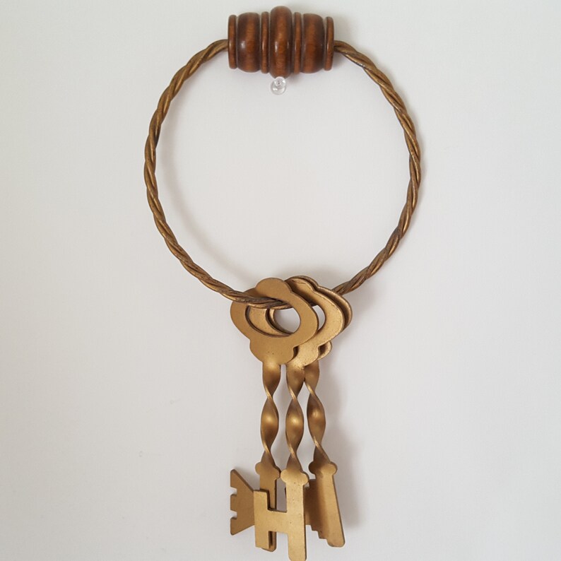 Golden Keys! Vintage Twisted Metal & Wood Wall Hanging 12.5x6.25 - Etsy