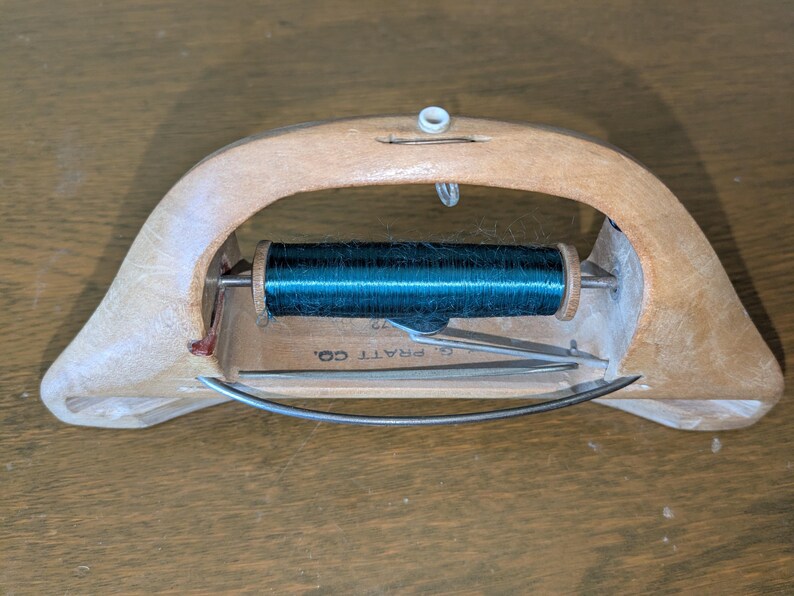 Antique Weaving Batten Shuttle for Narrow Looms by R.G. Pratt Co. - Etsy