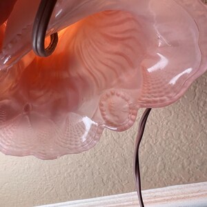 Vintage 1930's Pink Satin Camphor Glass Boudoir Lamp, Dancing Lady, Art ...