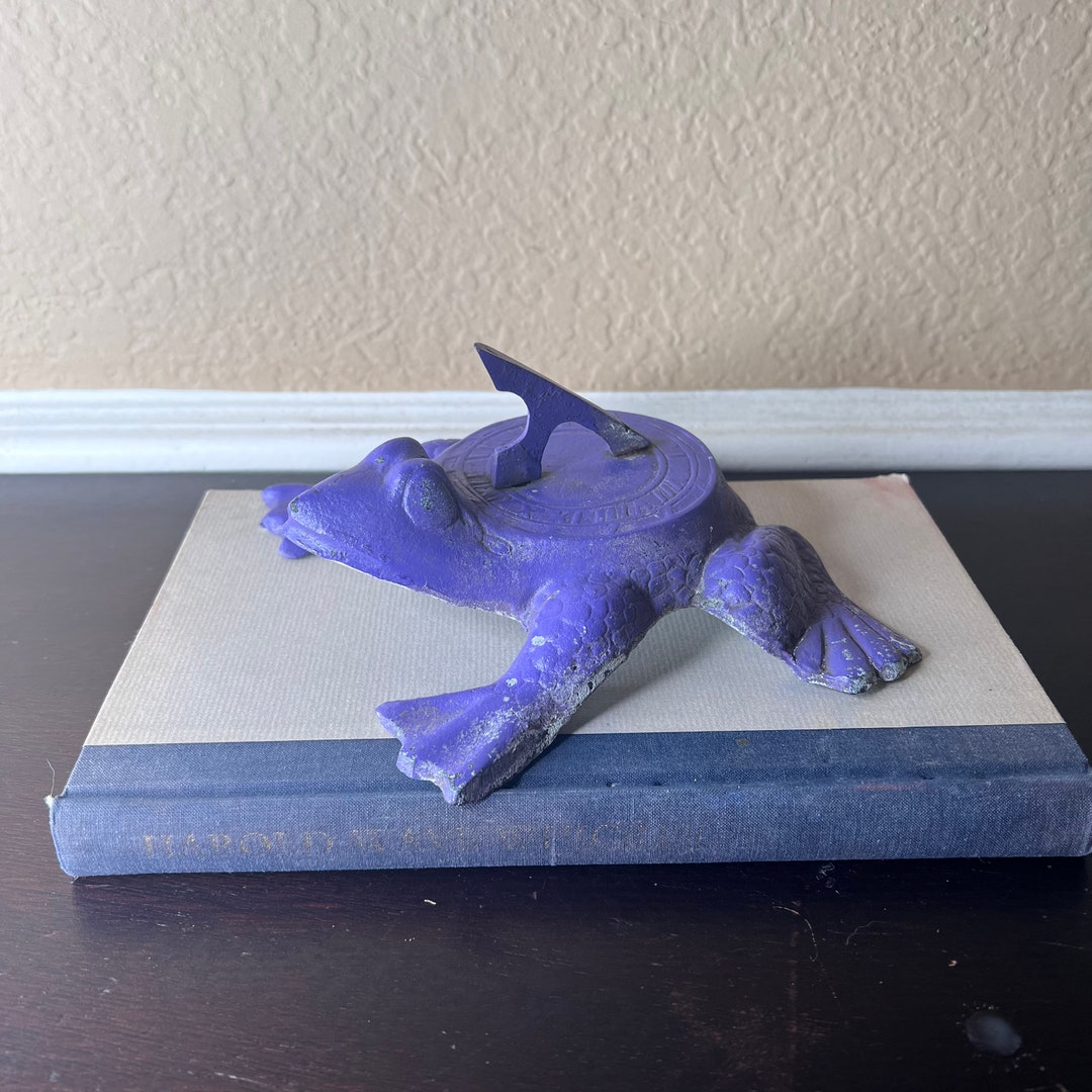 Vintage Cast Metal Purple Frog / Toad Sundial, Garden Decor, Patio ...