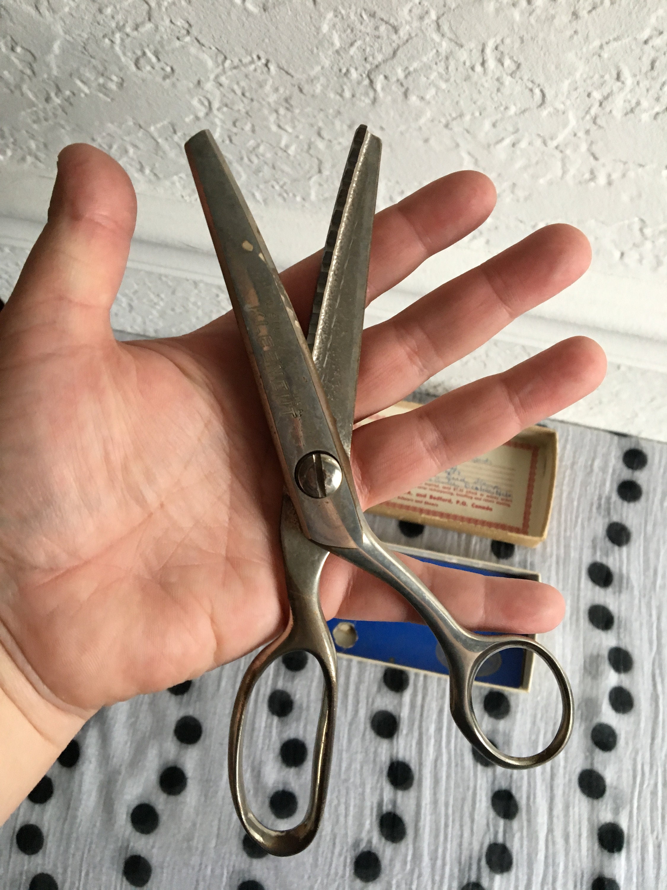 Vintage 1950s Deluxe Kleencut USA Pinking Shears, the ACME Shear Co ...