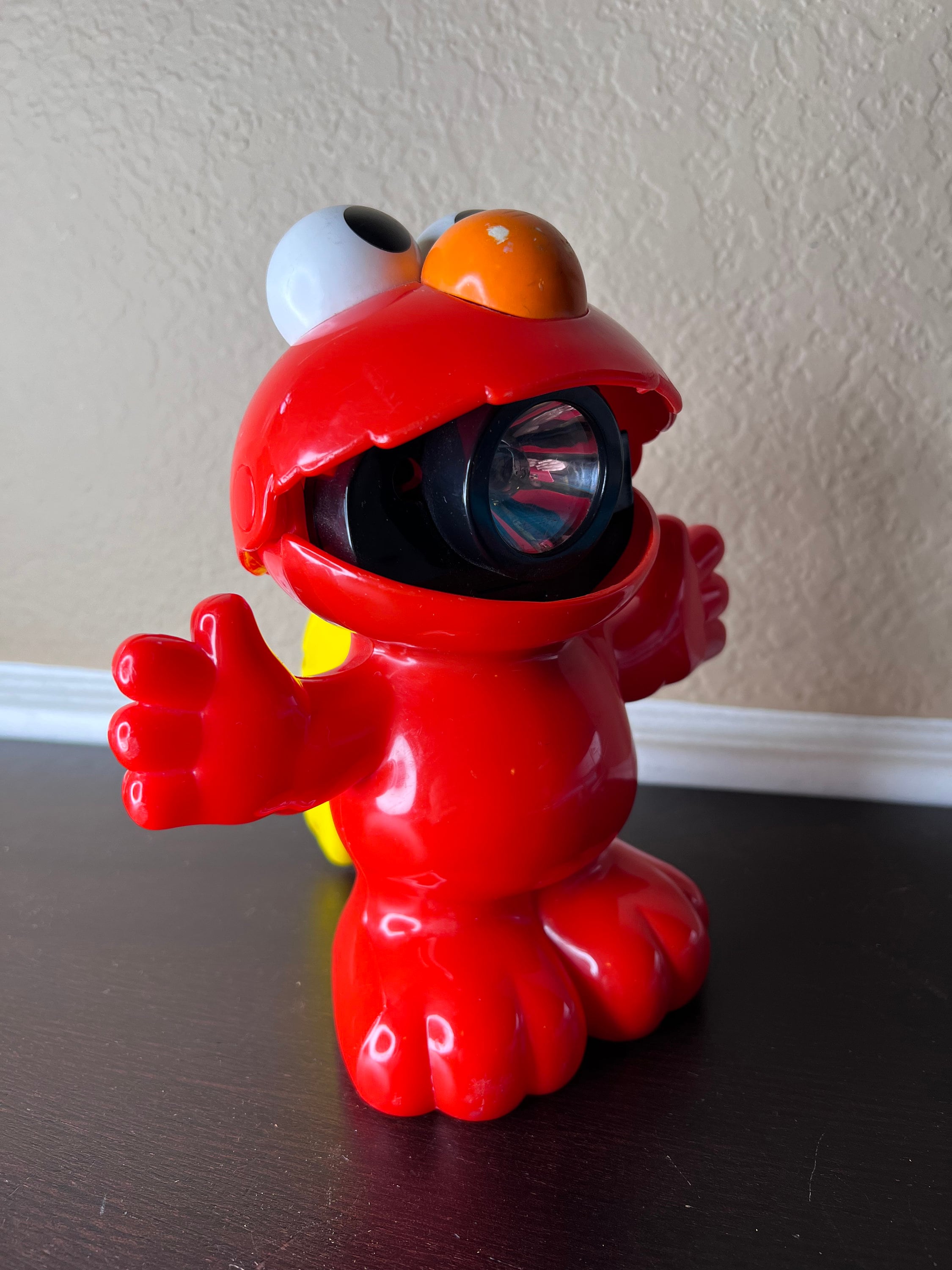 Vintage Early 2000s Laughing Elmo Flashlight, Sesame Street Workshop ...
