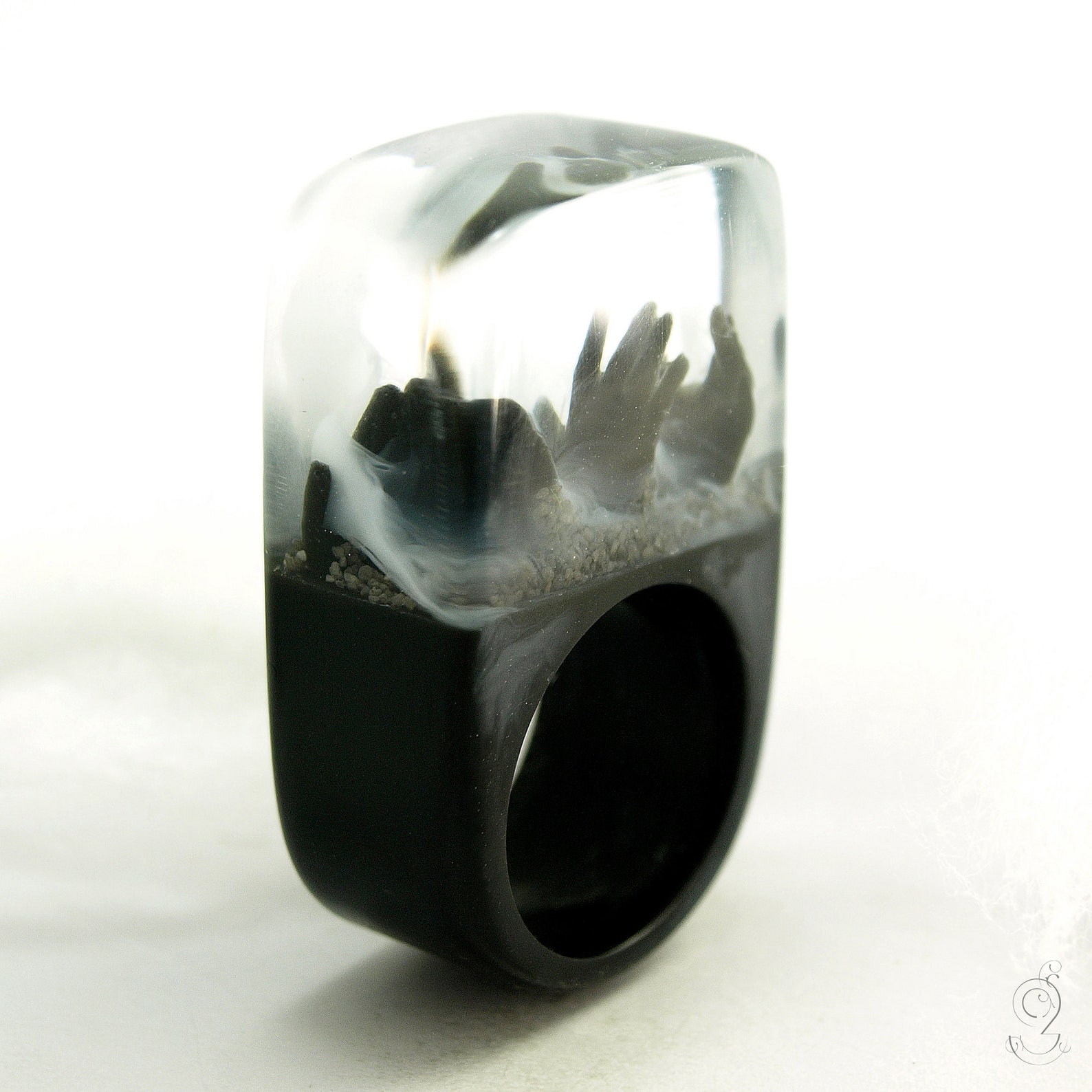Zombie – Creepy Undead Ring With Three Black Hands and Fog on a Black ...
