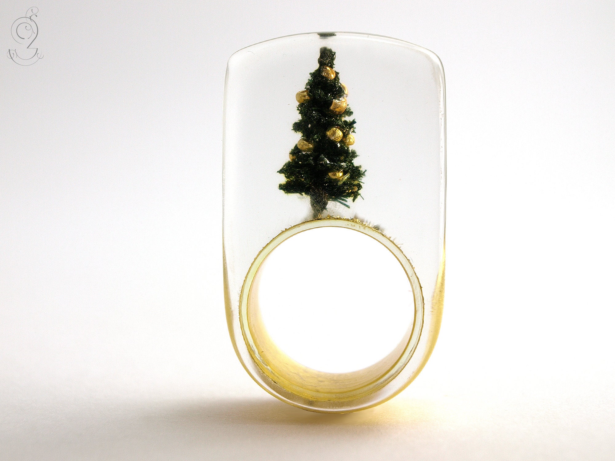 Merry Christmas Sparkling Ring With a Decorated Christmas | Etsy