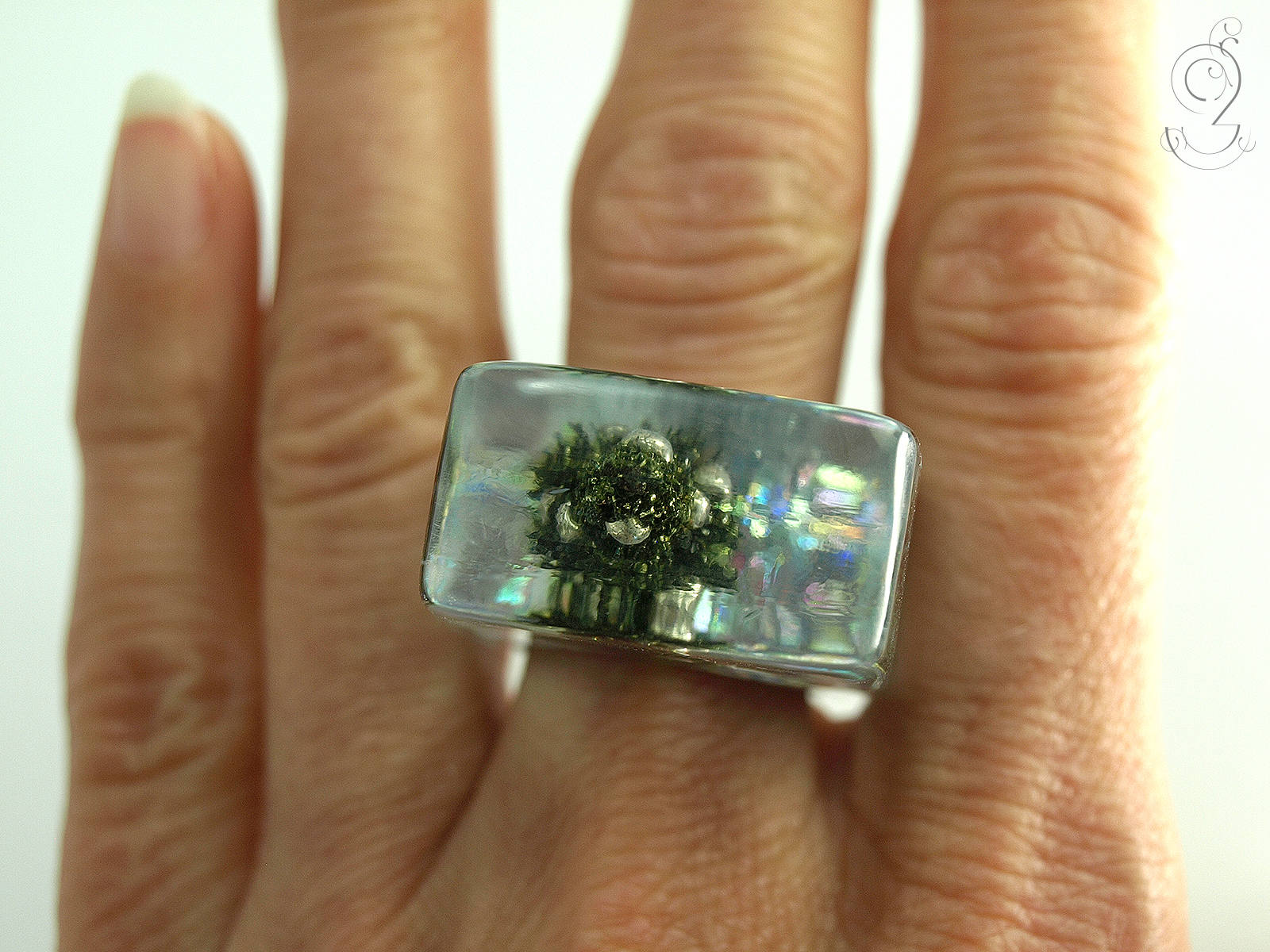 Merry Christmas Sparkling Ring With a Decorated Christmas | Etsy