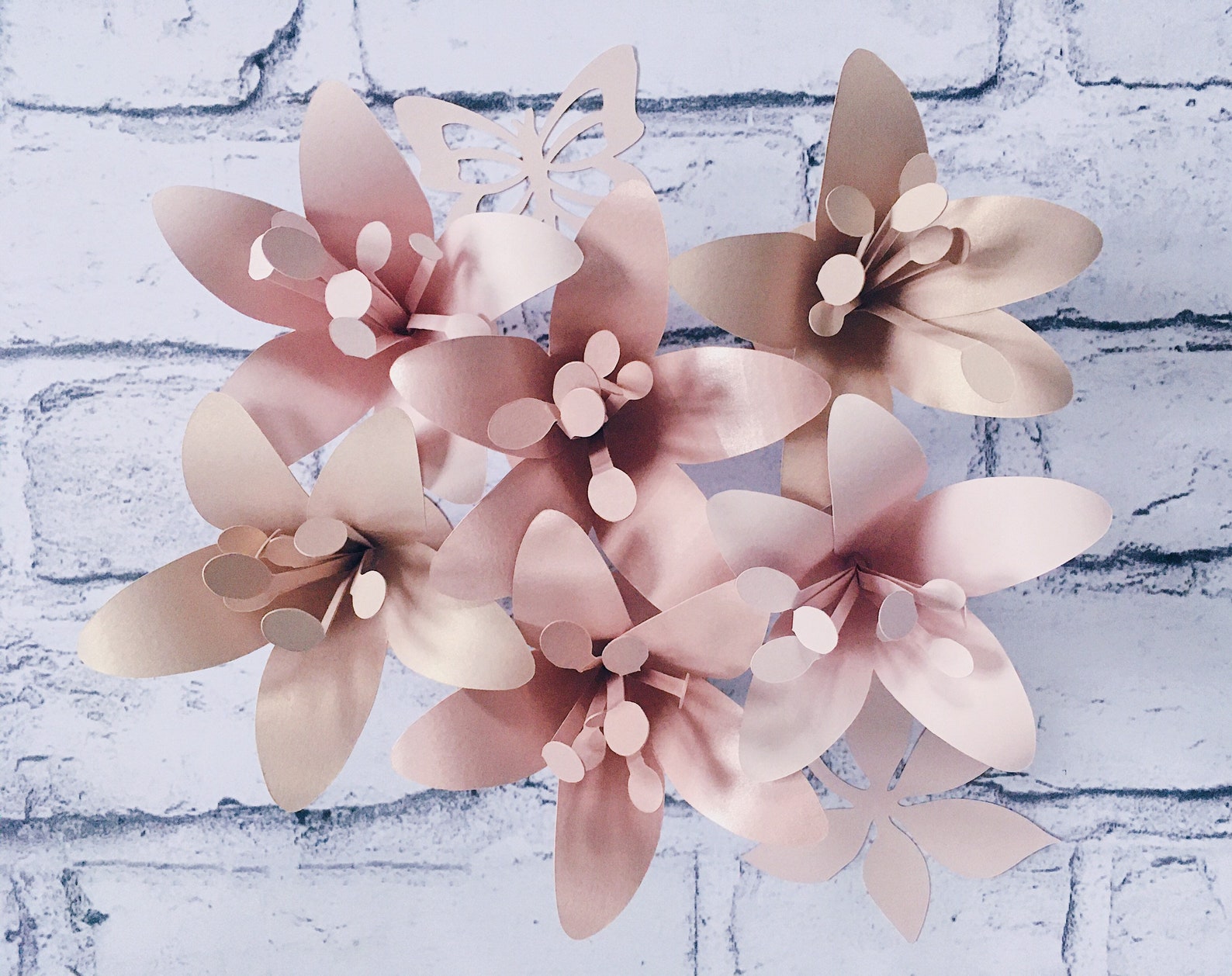 3D PAPER FLOWERS WALL Decor, Roses Wall Art, Floral Nursery Decor, Rose ...