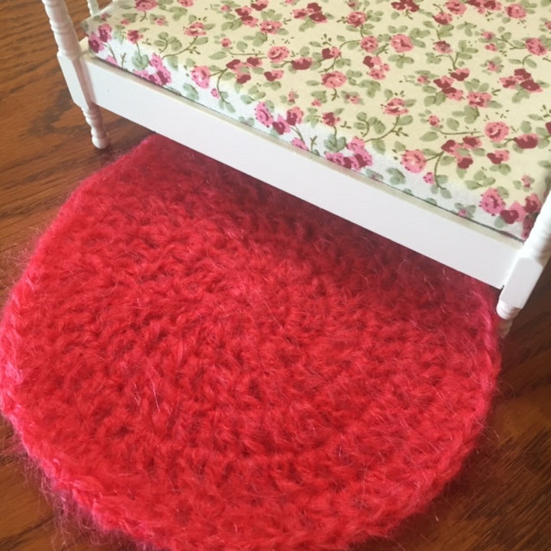 Dollhouse Rug, Miniature Mango Mohair Round Fuzzy Rug, Coral, Shrimp ...