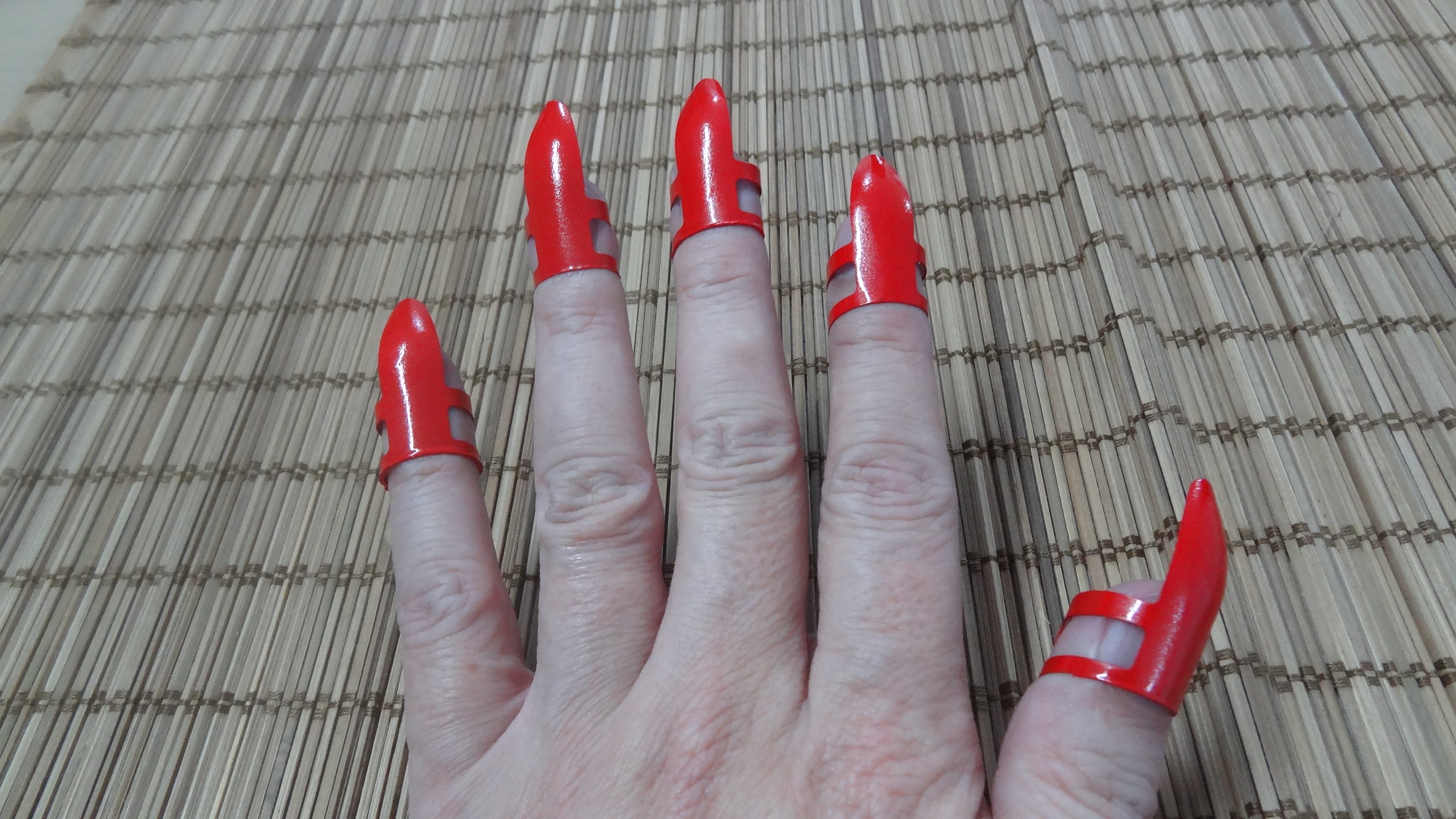 Adjustable Stainless Steel Claws red Color Set of 5 or 10 Stainless ...